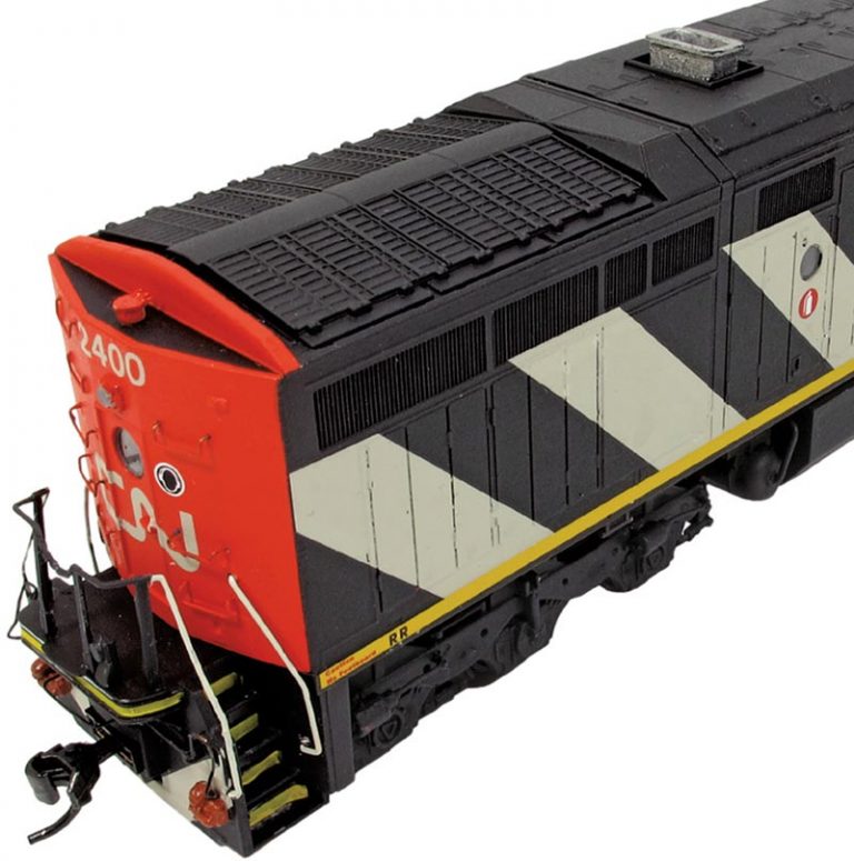 Budget-Priced Dash 8-40CM from Rapido - Model Railroad News