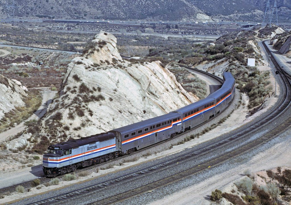 Prototype Profile: EMD's F40PH - Model Railroad News