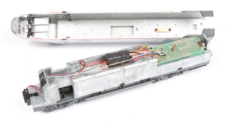 Bachmann's Amtrak Acela Express set in HO scale - Model Railroad News