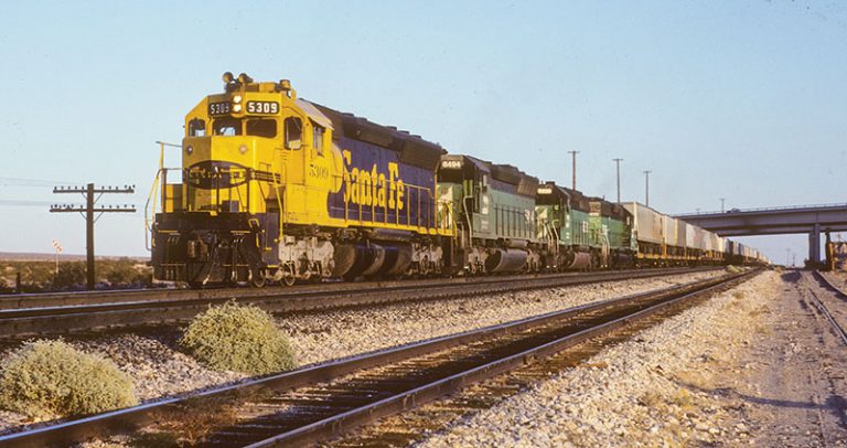 Prototype Profile: Santa Fe SD45s in the 1980s - Model Railroad News